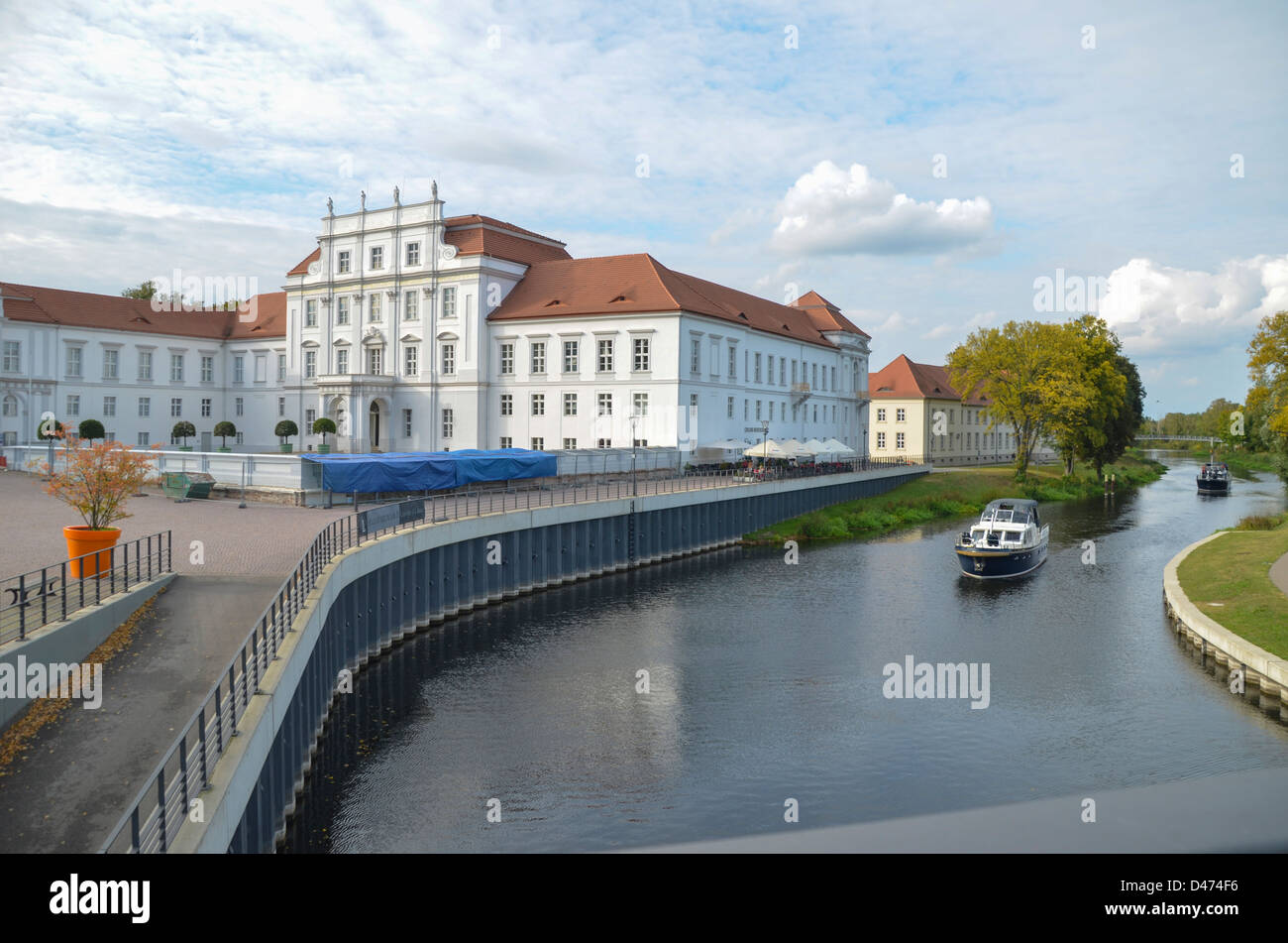 Oranienburg castle hi-res stock photography and images - Alamy