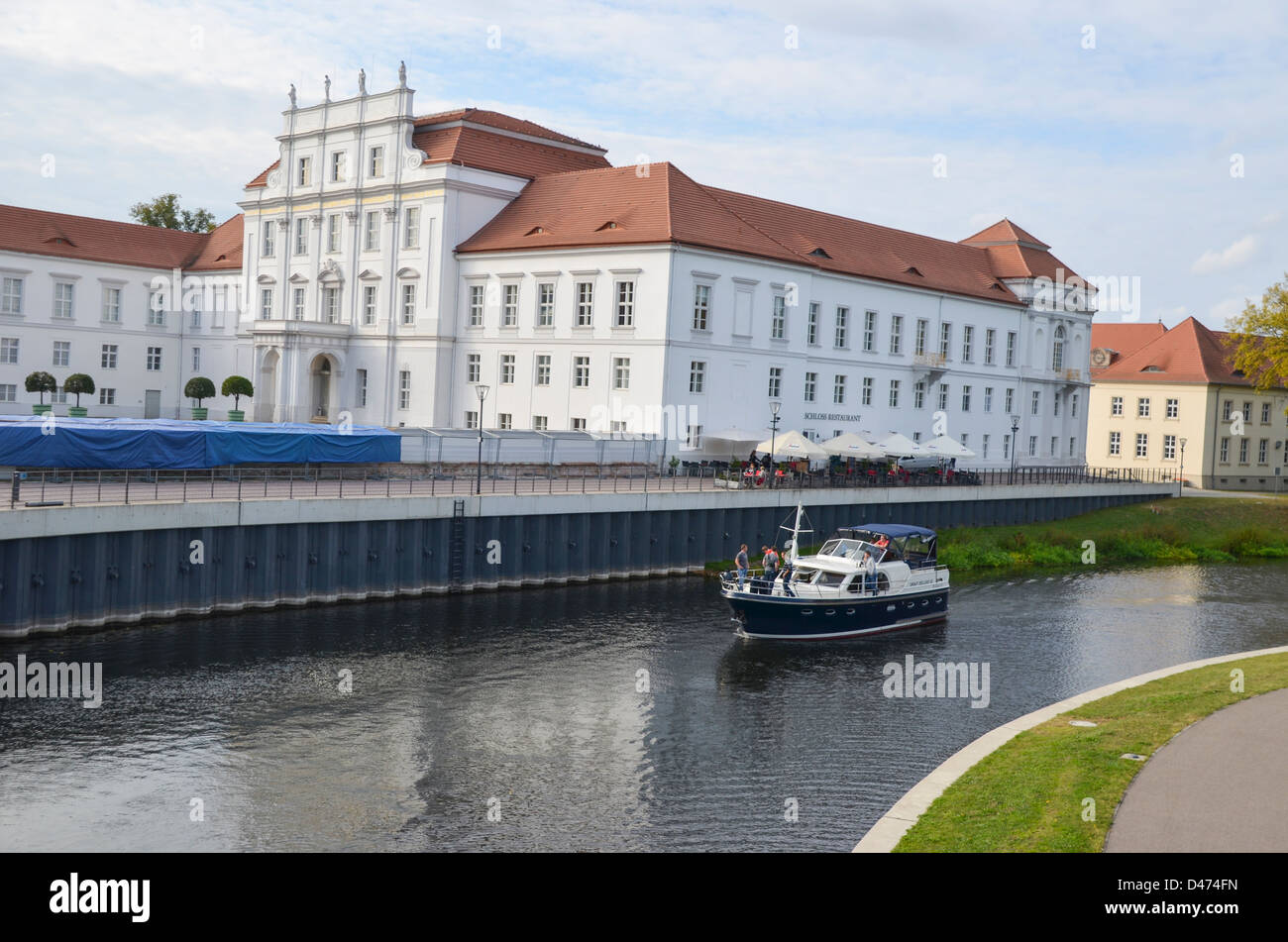 Oranienburg castle hi-res stock photography and images - Alamy