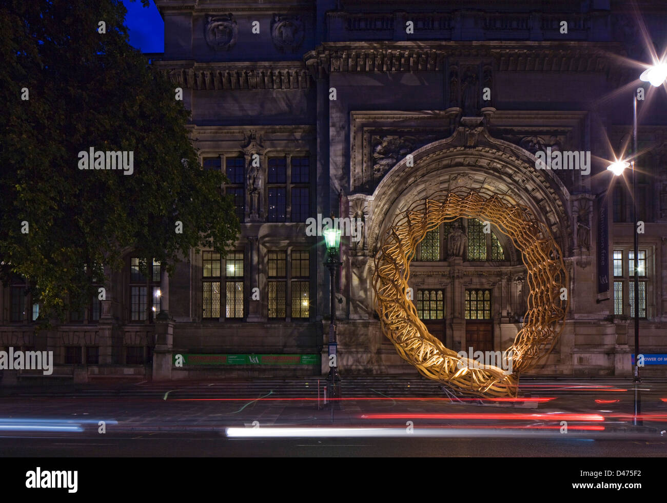 Timber Wave, Installation for London Design Festival 2011, London ...
