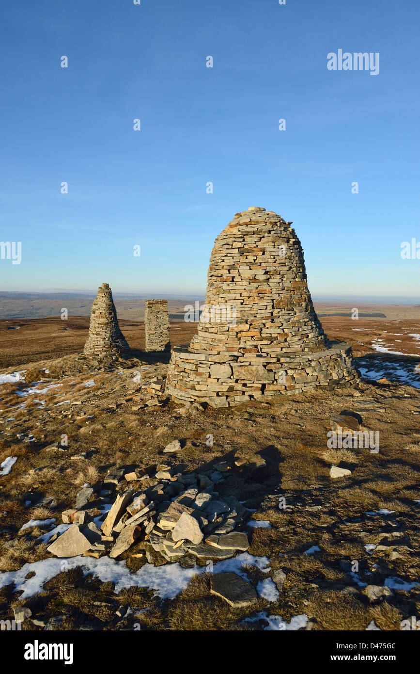 Nine Standards Rigg (detail). Hartley Fell, Cumbria, England, United ...