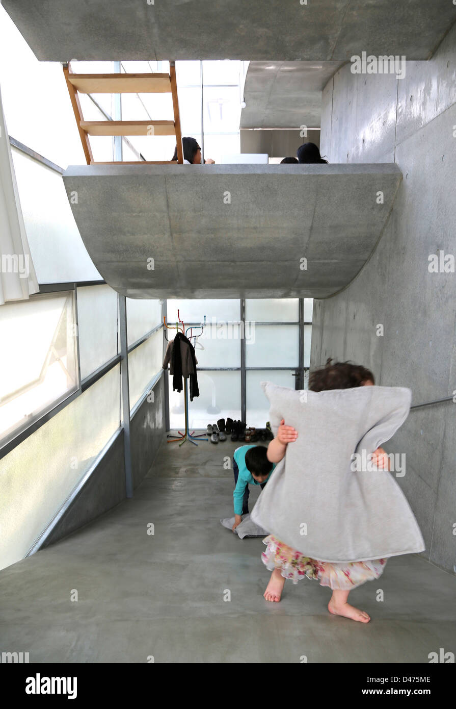 The mist house tokyo japan architect hi-res stock photography and ...