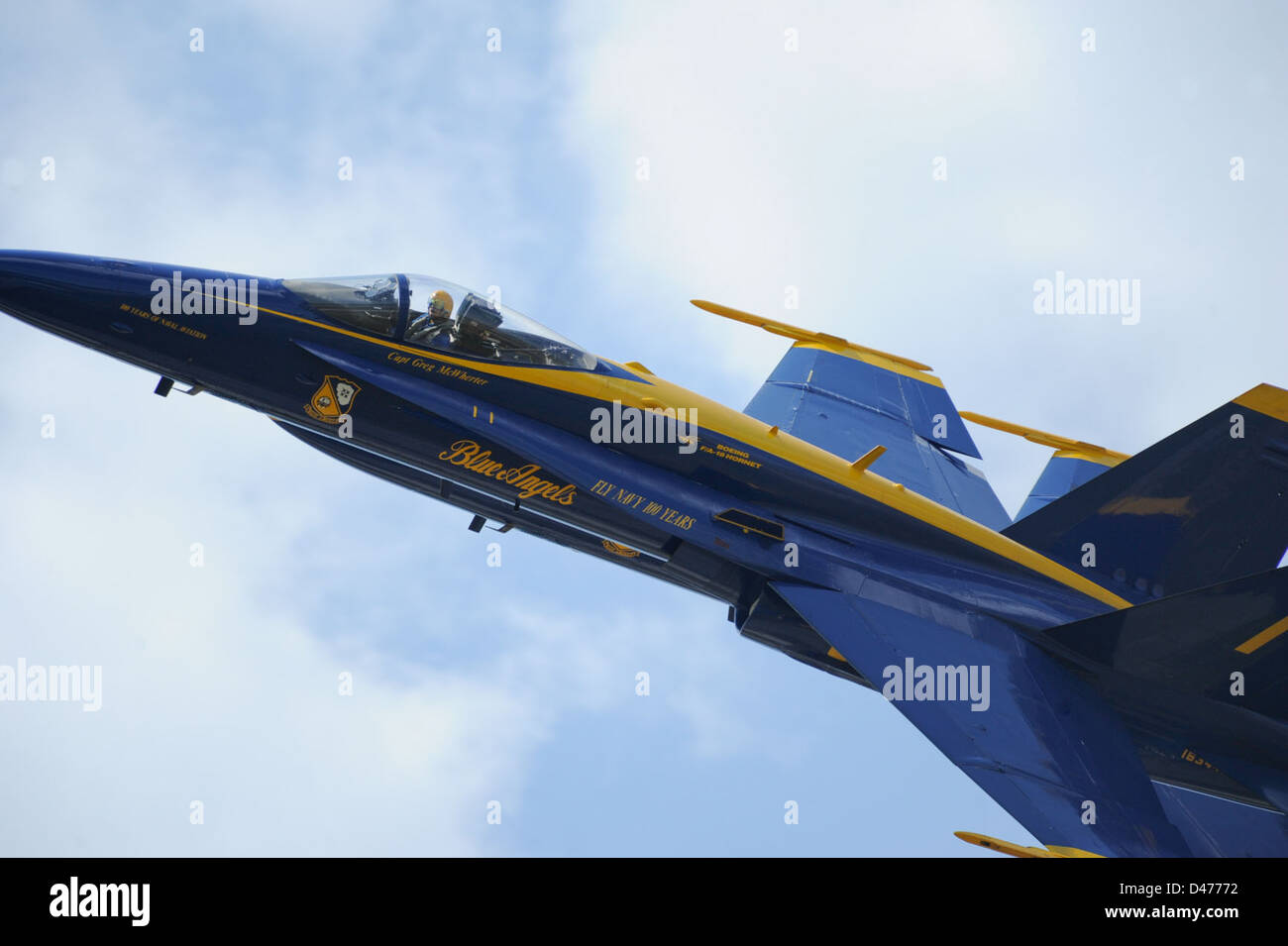 Blue angel demonstration team hi-res stock photography and images - Alamy
