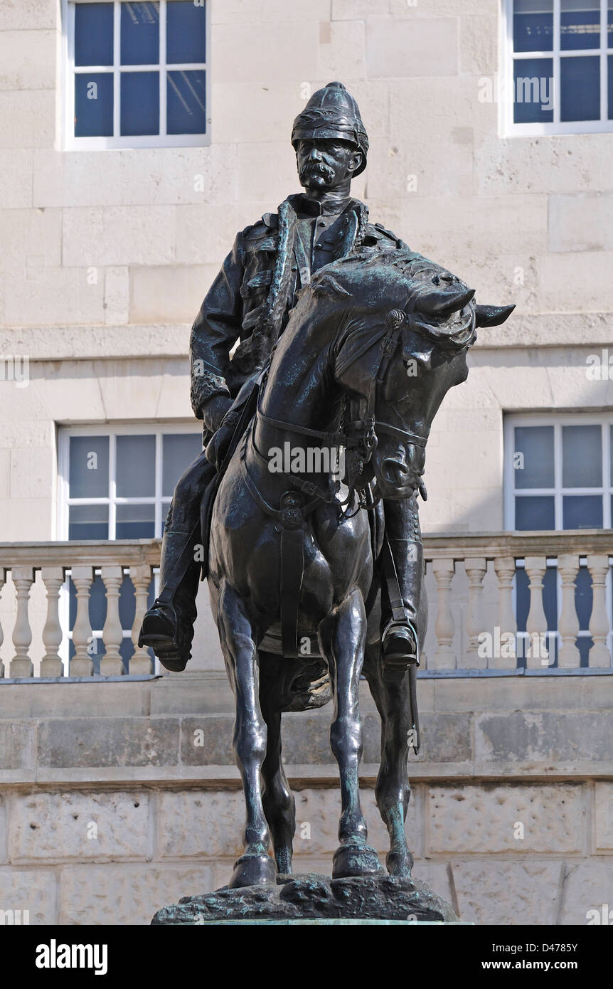 London, England, UK. Statue of Frederick Sleigh Roberts, 1st Earl ...