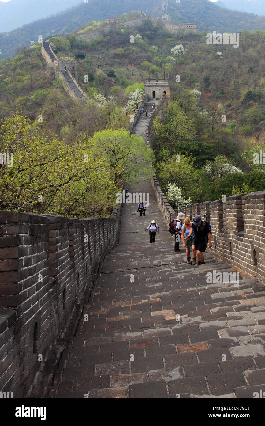 Mutianyu section of the great wall hi-res stock photography and images ...