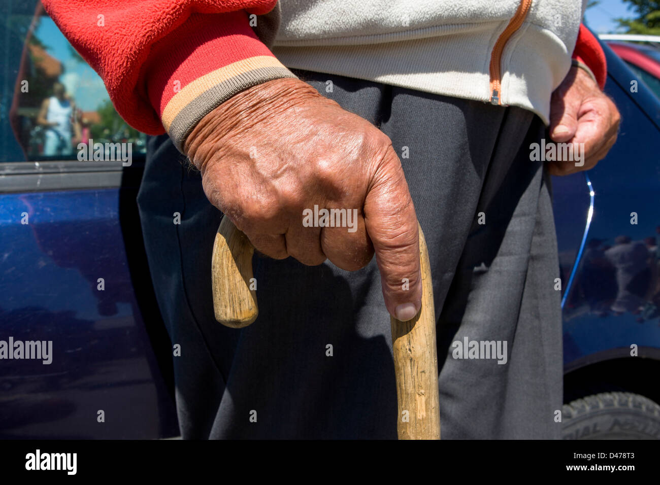 Old man with cane hi-res stock photography and images - Alamy