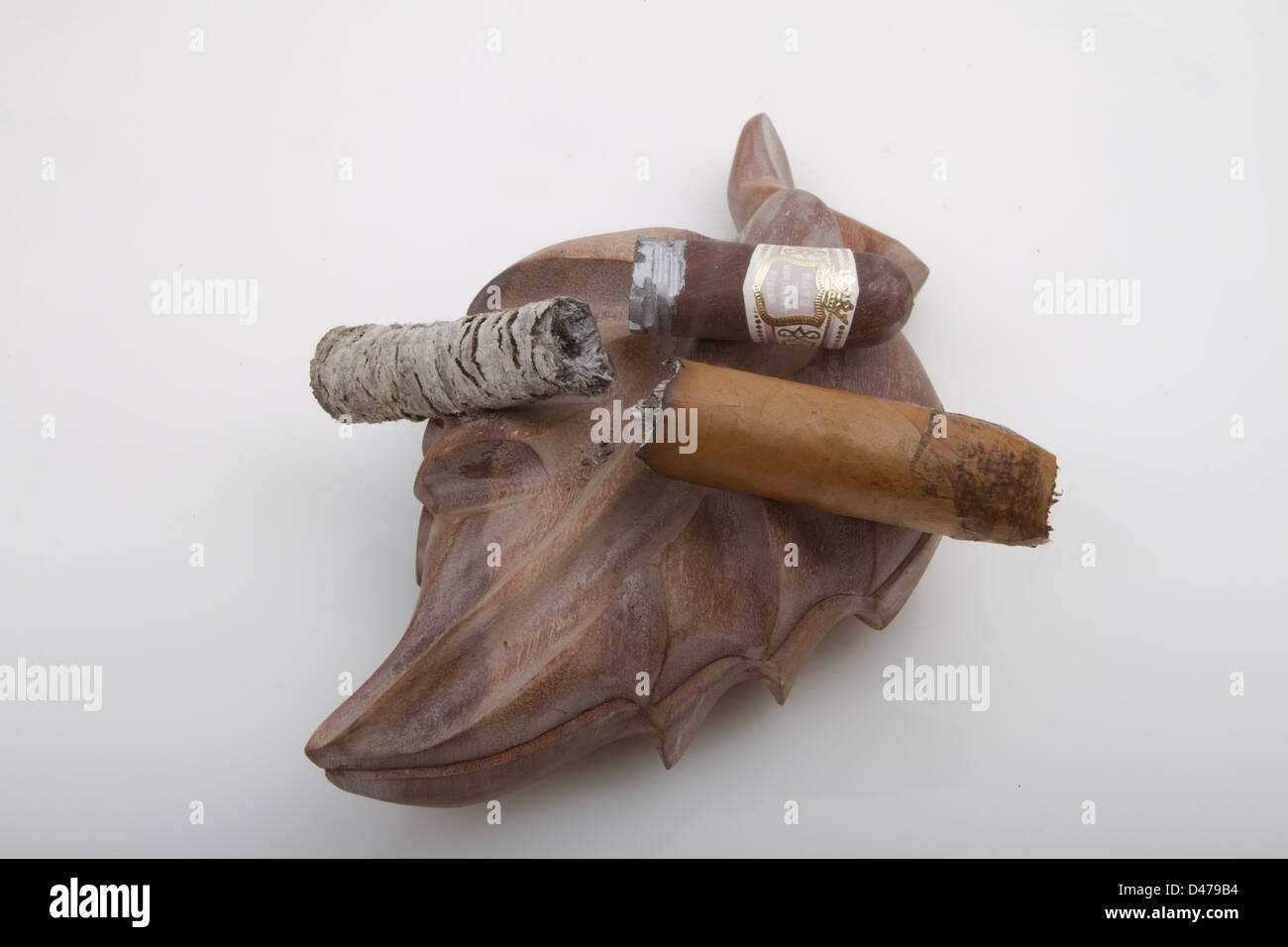 Cigar Ash High Resolution Stock Photography and Images - Alamy