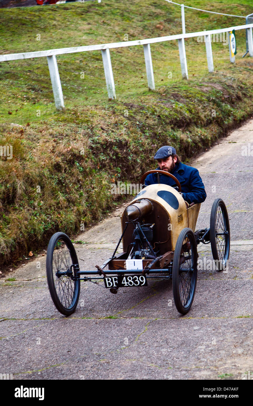 Tim Gunn's ¼ litre 1919 Grafton Cyclecar. VSCC event, Brooklands ...