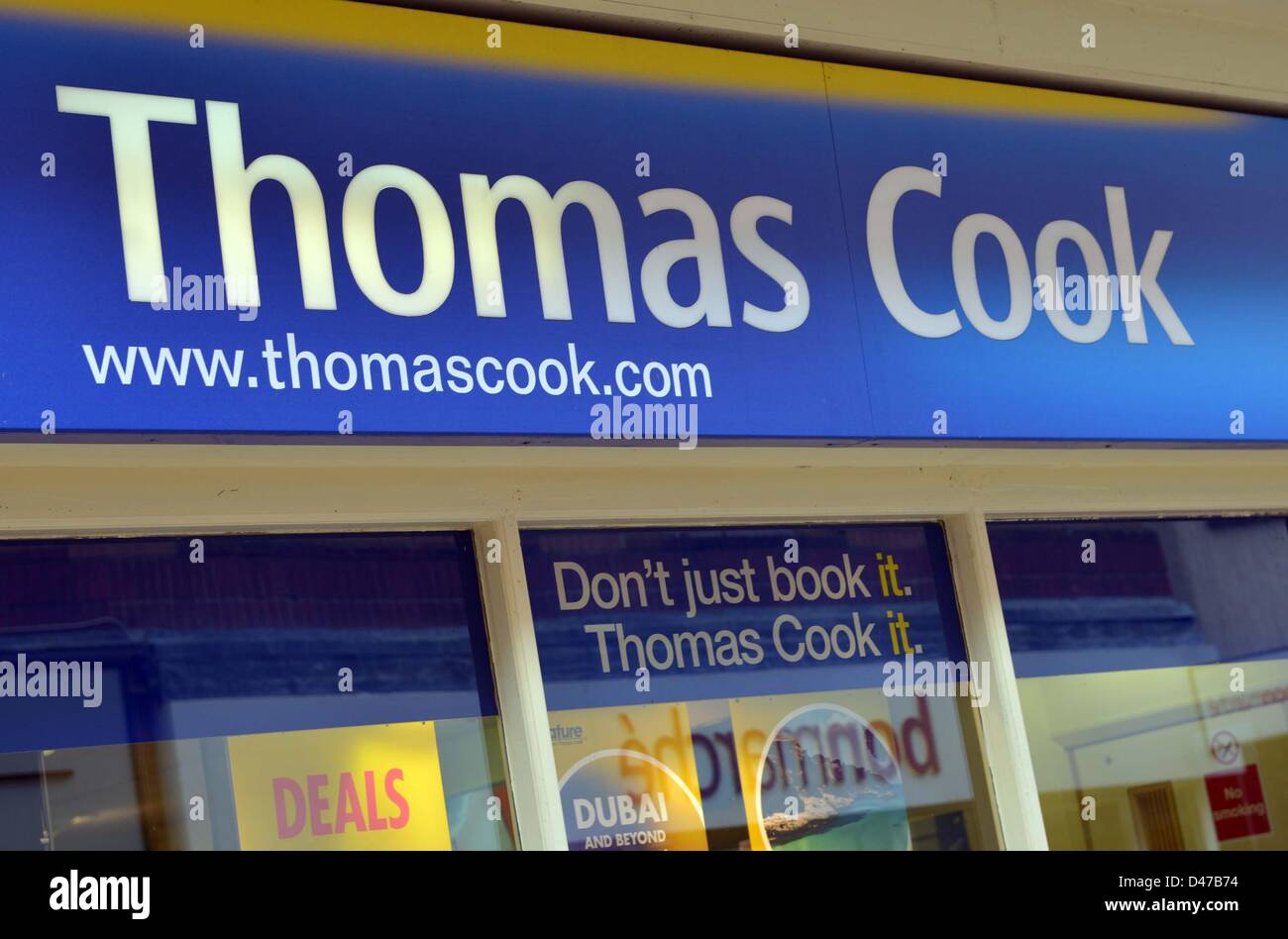Thomas Cook travel agents, UK Stock Photo - Alamy