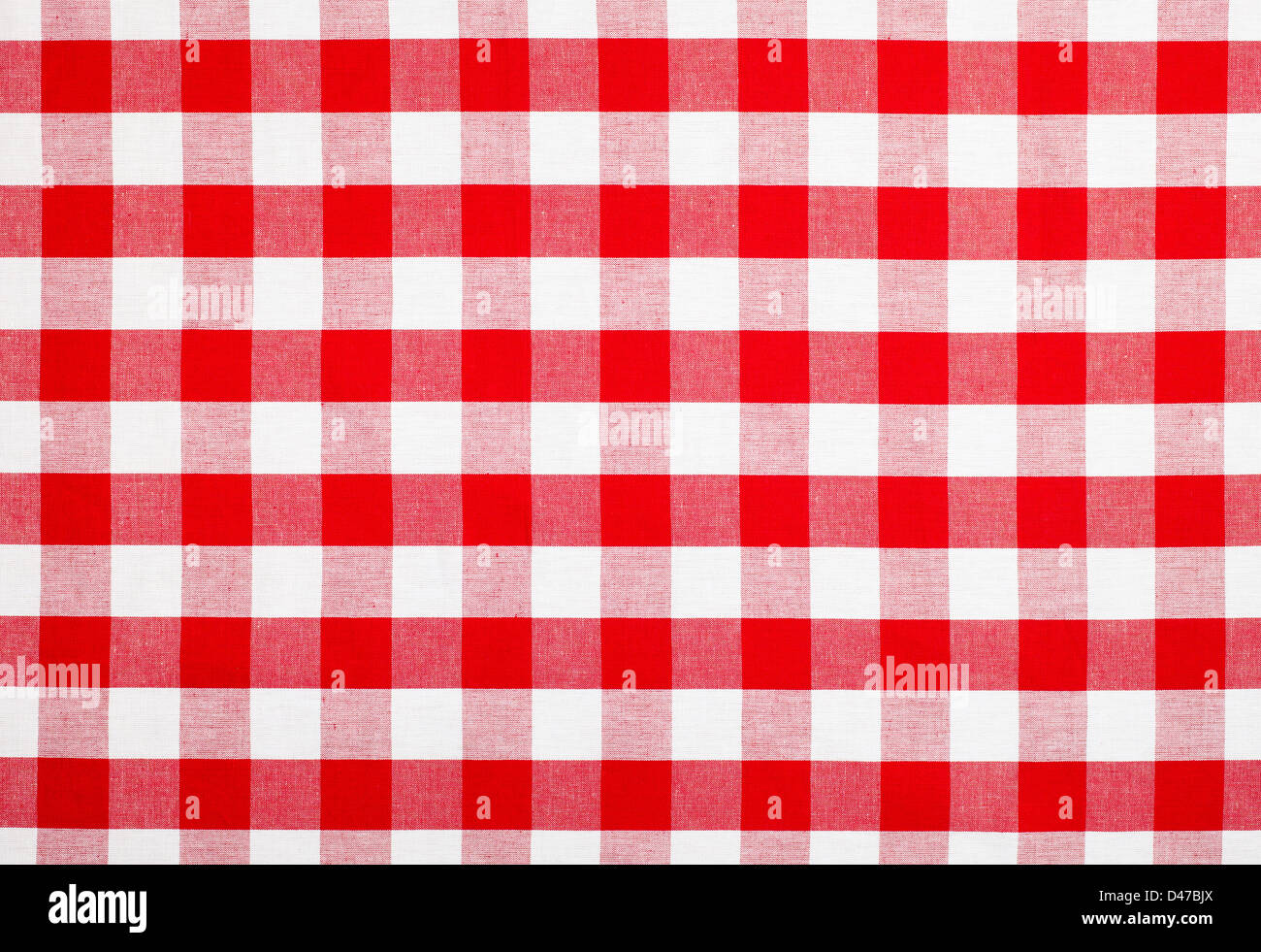 Red gingham tablecloth hi-res stock photography and images - Alamy