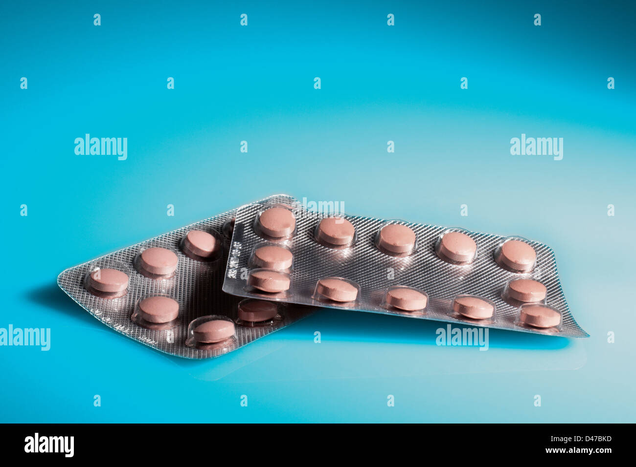 Blister packs of pills Stock Photo - Alamy