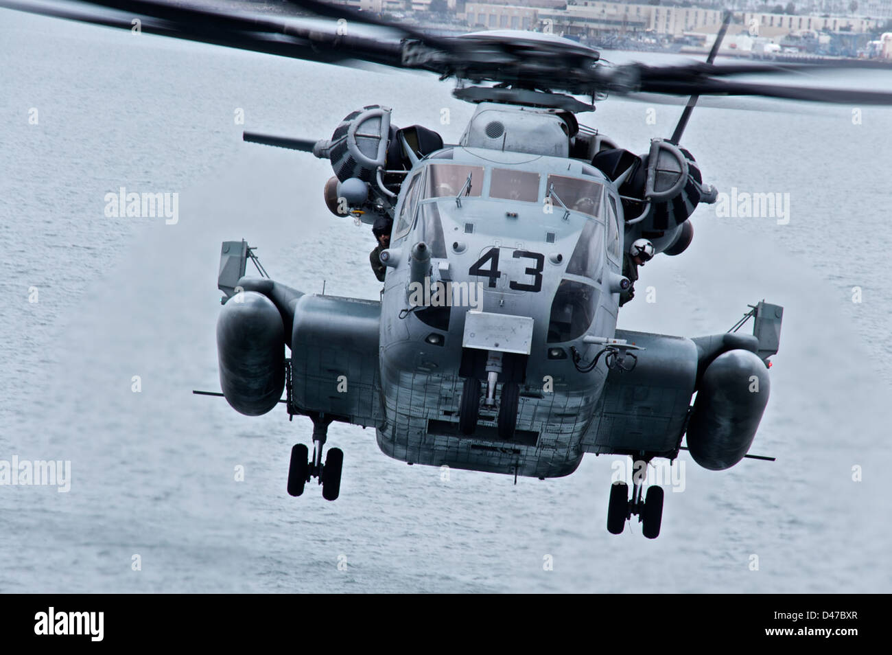 A CH-53E Sea Stallion from Marine Heavy Helicopter Squadron (HMH) 463 ...
