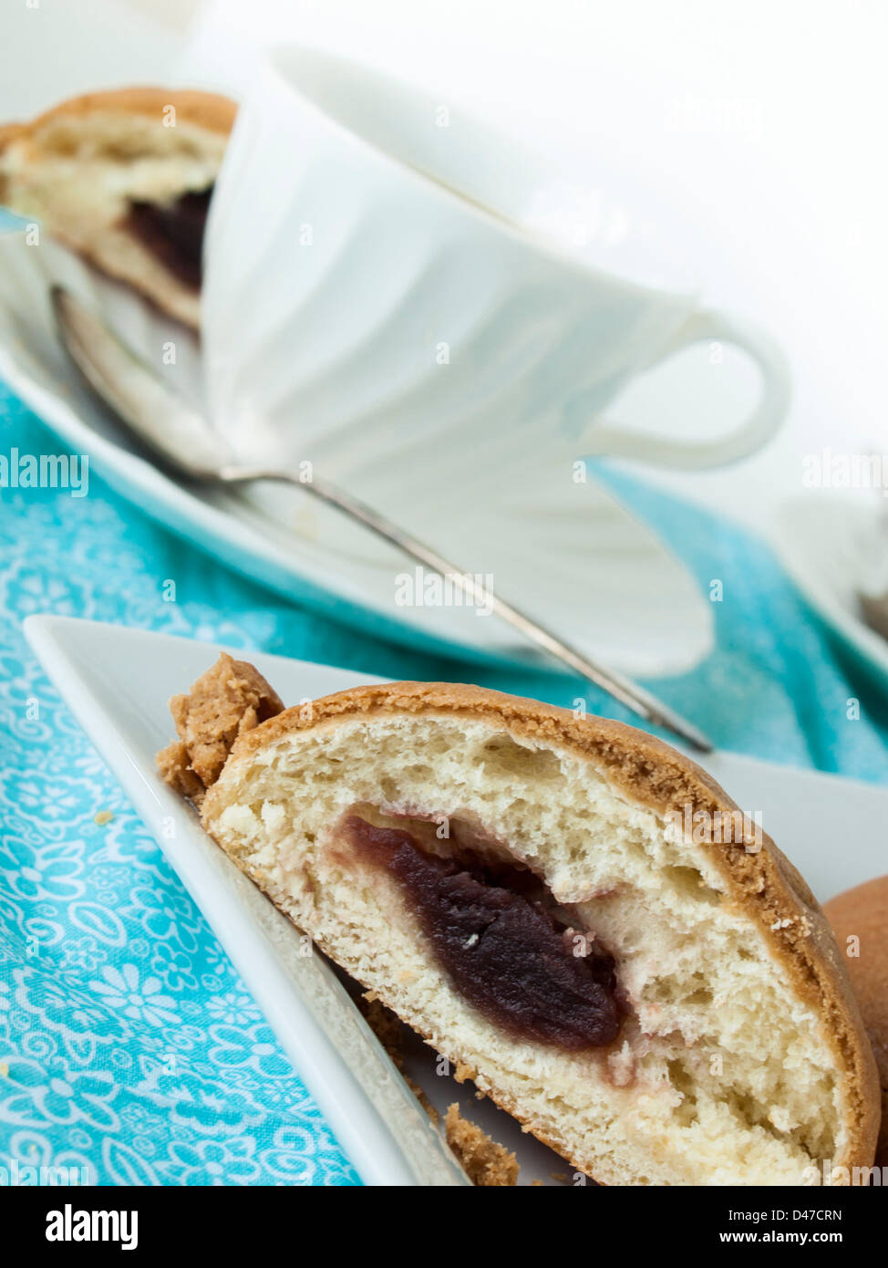 Breakfast with gourmet roti bun and coffee Stock Photo - Alamy