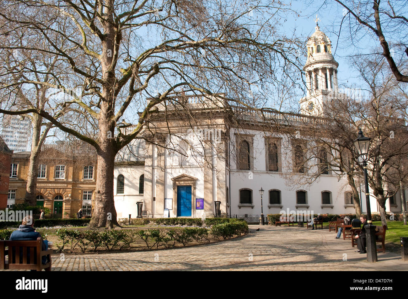 St. Marylebone Parish Church Gardens, London, UK Stock Photo - Alamy