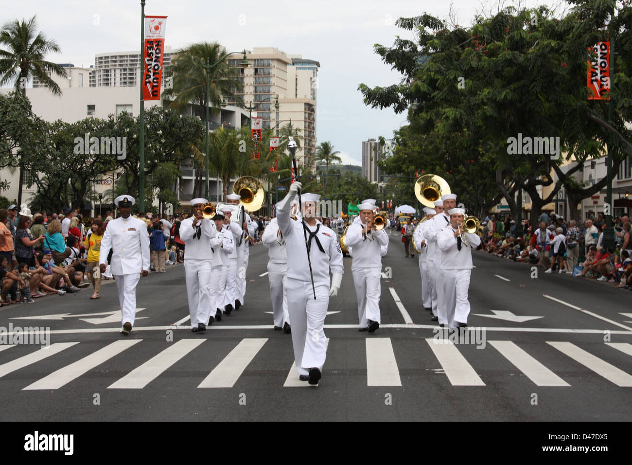 U s navy marching band hi-res stock photography and images - Alamy