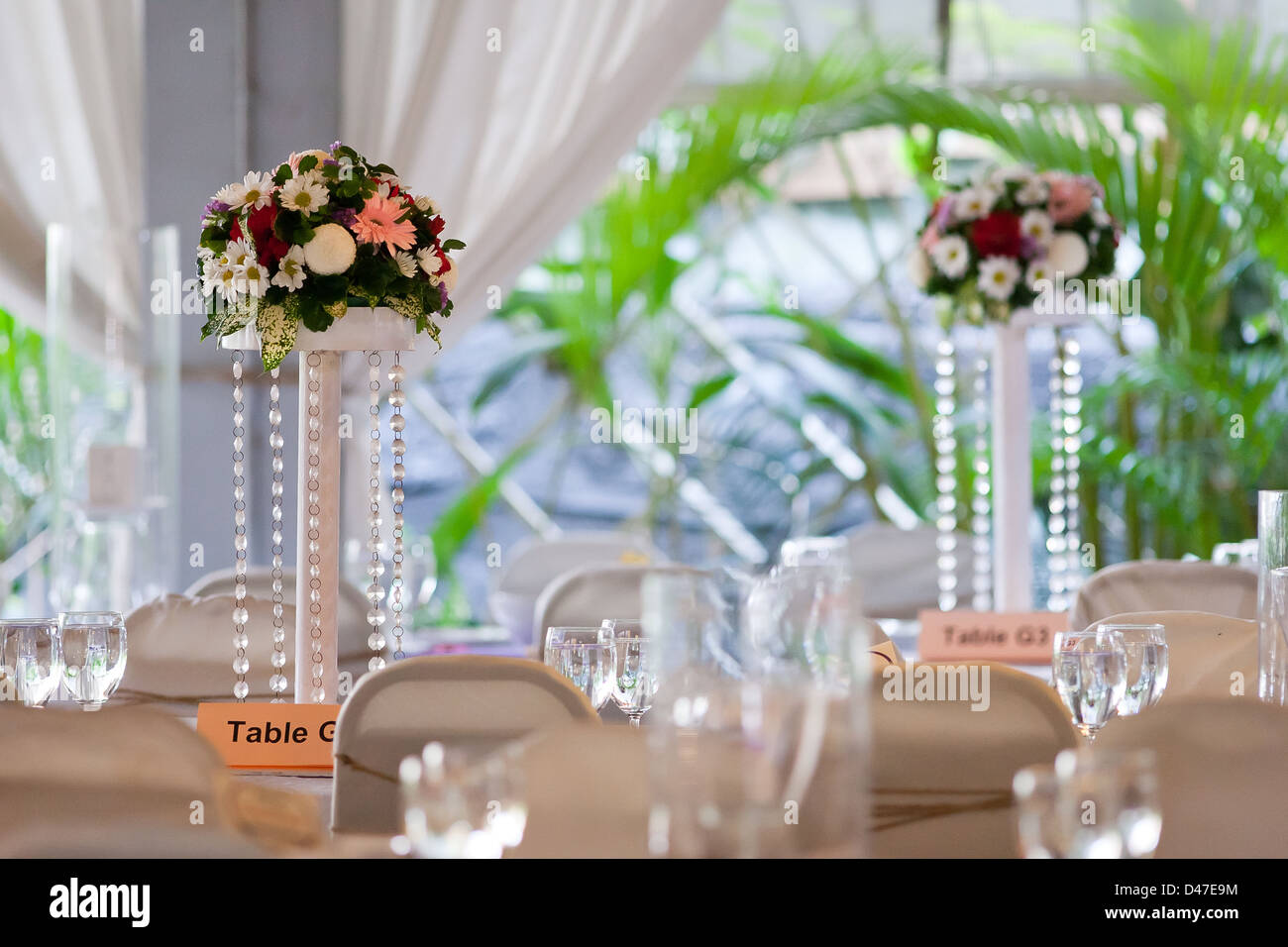 Beautiful Floral Table Settings Stock Photo - Alamy