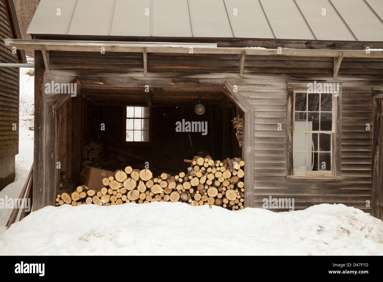 American farm house hi-res stock photography and images - Alamy