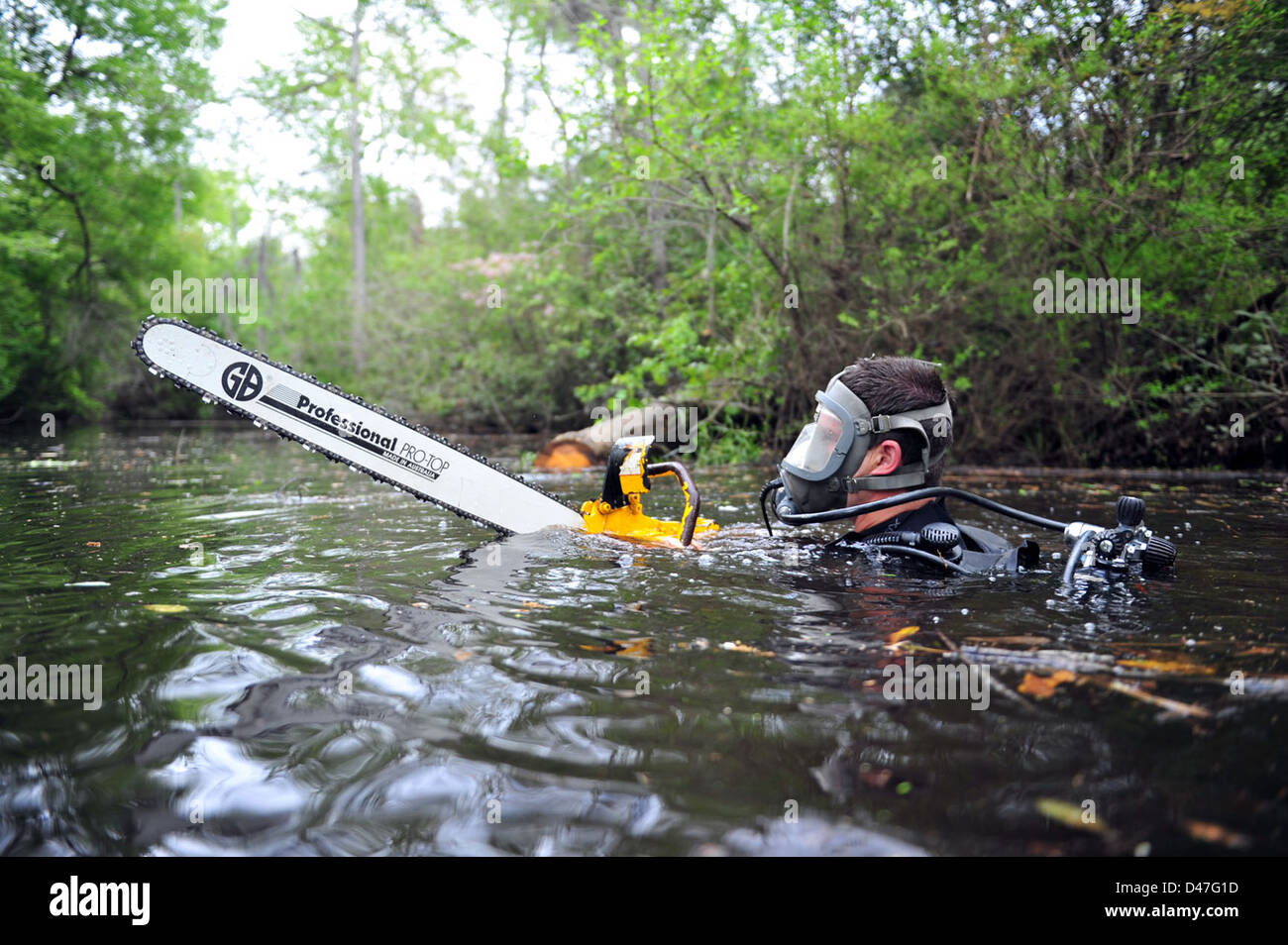 Underwater demolition team hi-res stock photography and images - Alamy