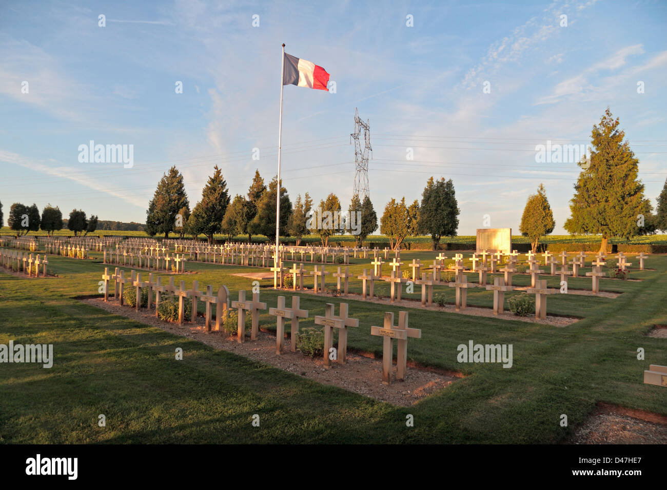 Ww1 french cemetery hi-res stock photography and images - Alamy