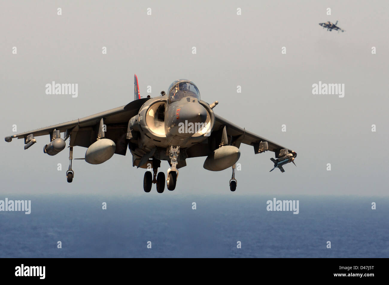 AV-8B Harriers land aboard USS Essex (LHD 2 Stock Photo - Alamy