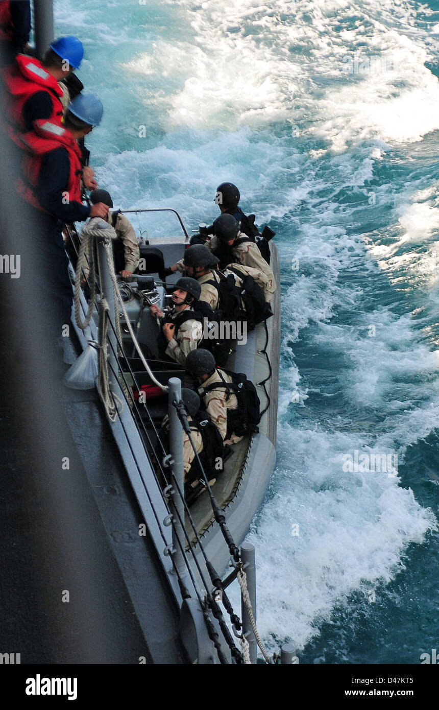 Visit boarding search and seizure vbss hi-res stock photography and ...