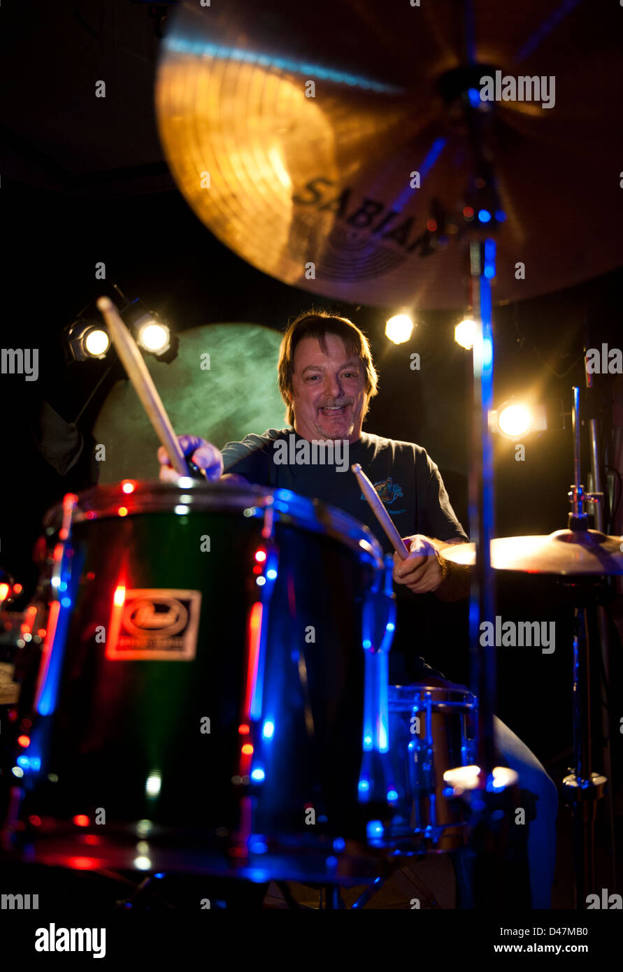 White man playing instrument hi-res stock photography and images - Alamy