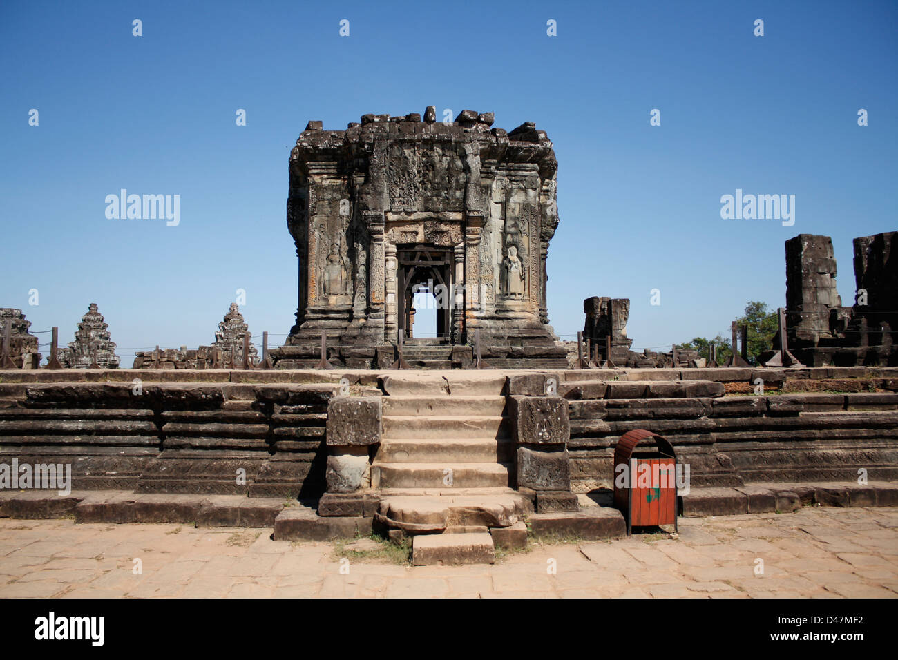 Angkor Wat Temple Ruins Stock Photo - Alamy