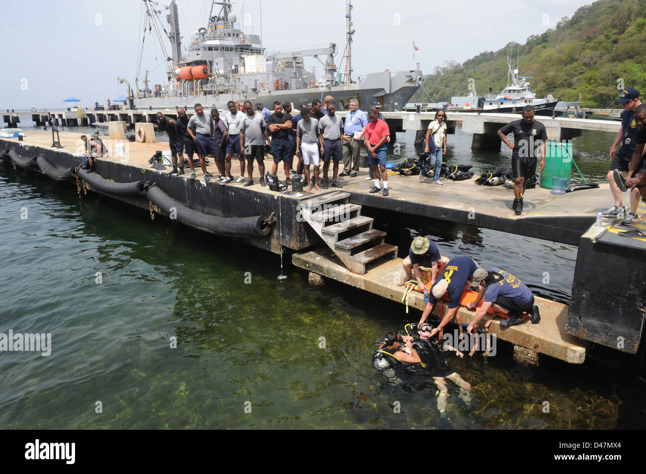 Unconscious diver drill hi-res stock photography and images - Alamy
