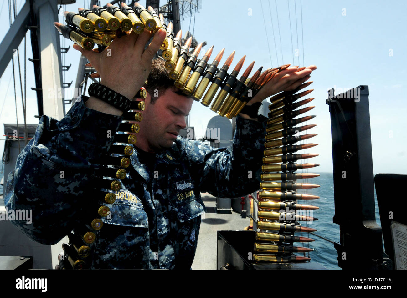 Navy loads 50 caliber machine gun hi-res stock photography and images ...