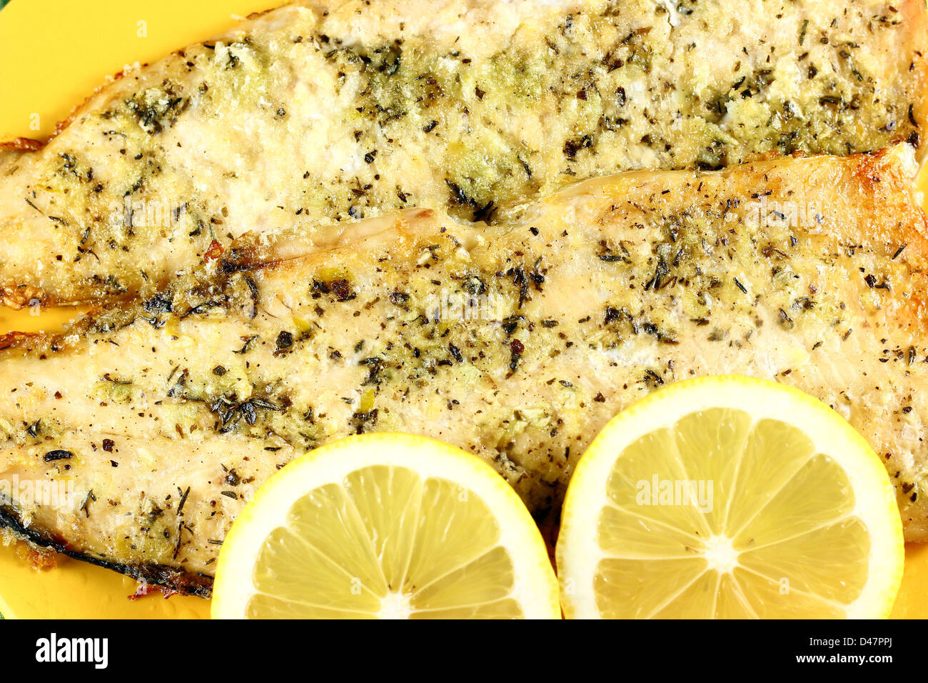 Cooked fish hi-res stock photography and images - Alamy