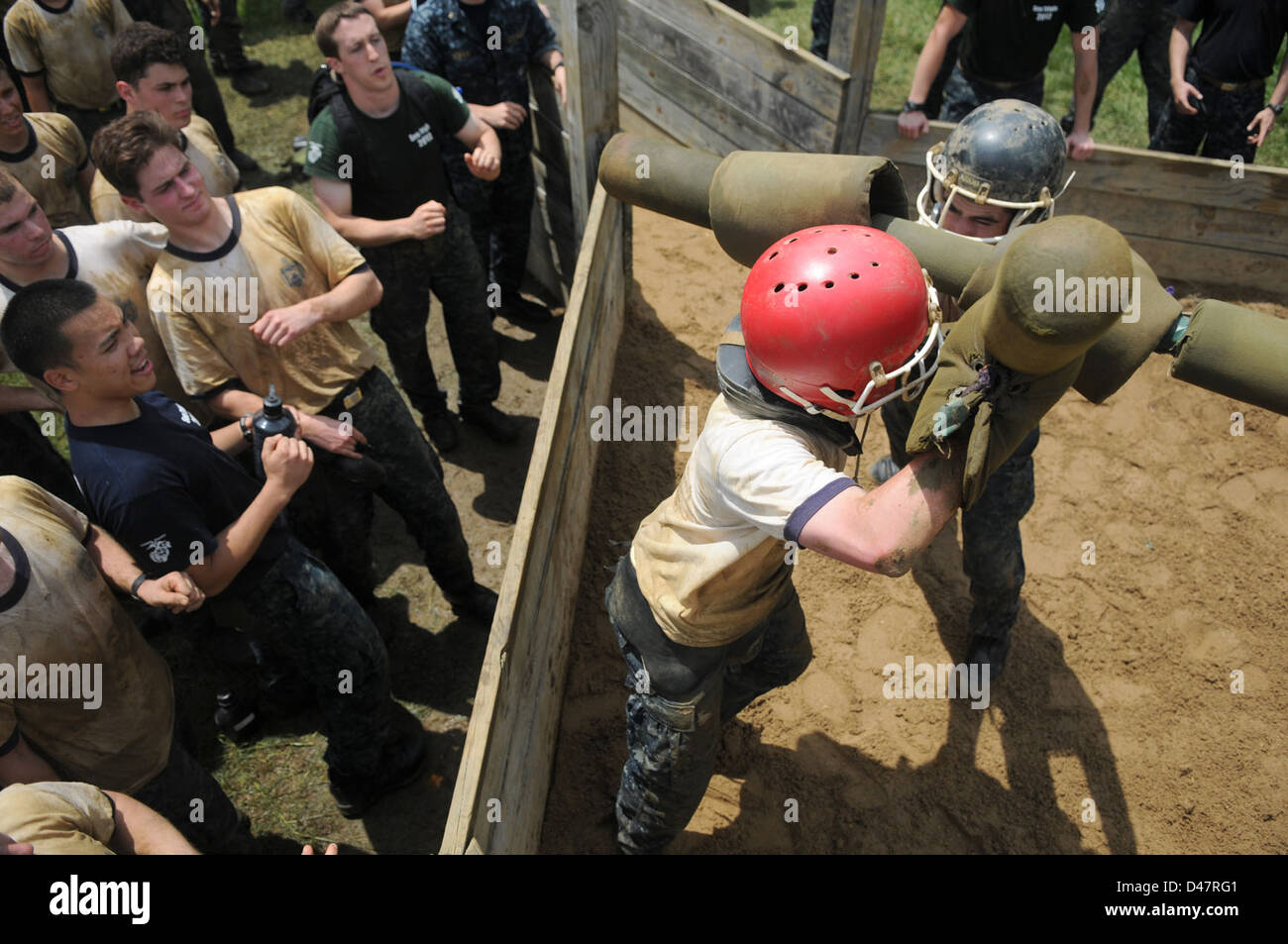 Pugil stick hi-res stock photography and images - Alamy