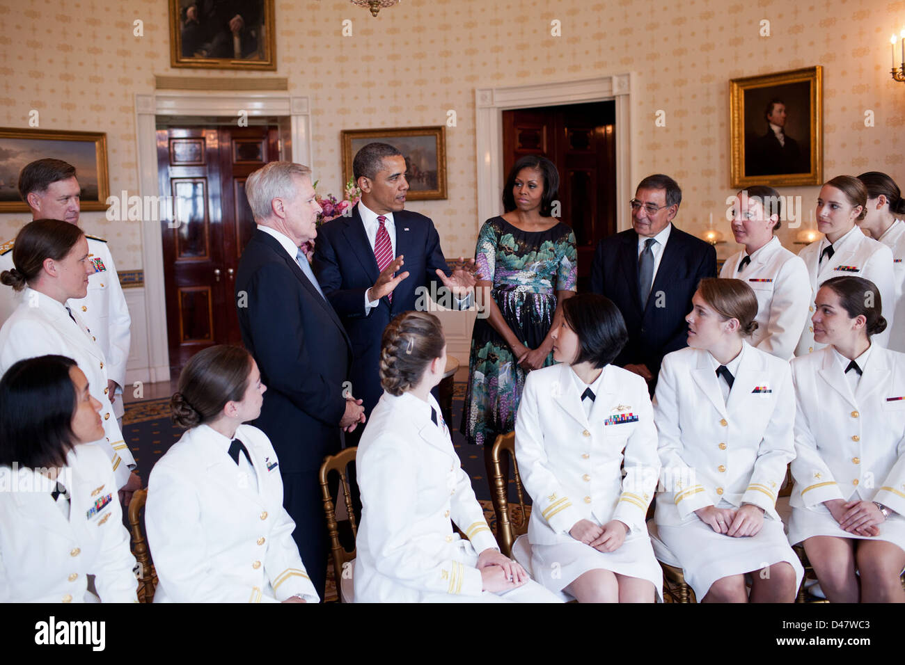 Us navy submariners hi-res stock photography and images - Alamy