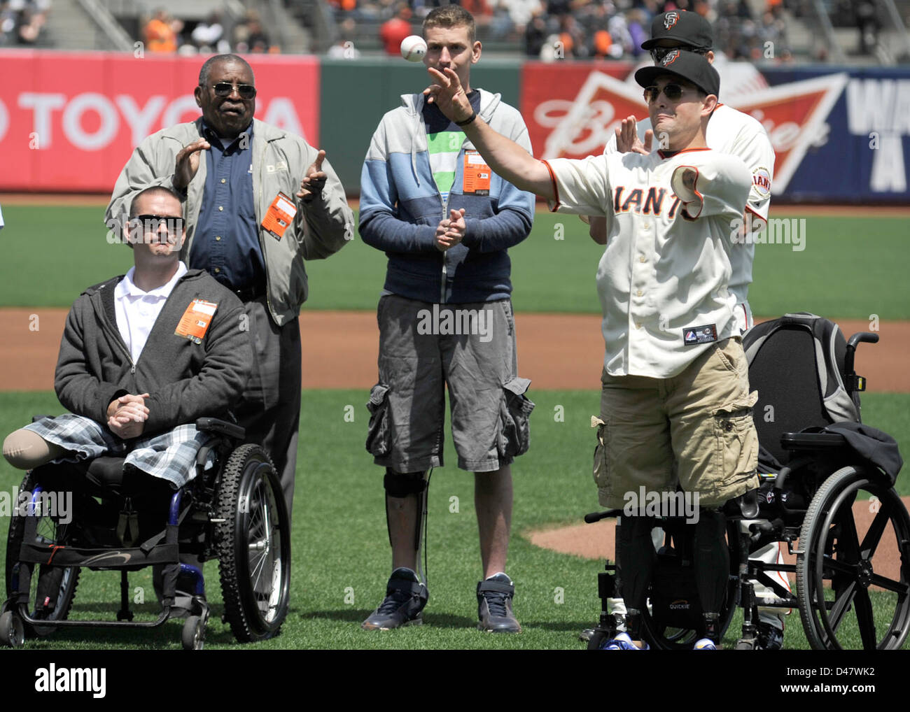 Marine Cpl. Nick Kimmel, a triple amputee who served in Afghanistan ...