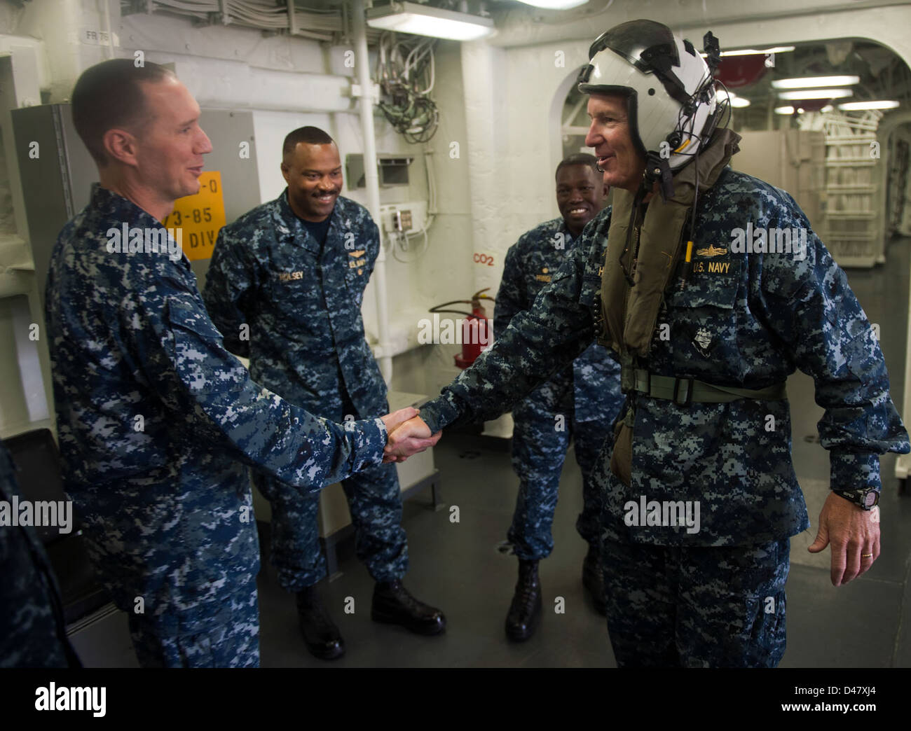 Amphibious squadron 5 hi-res stock photography and images - Alamy