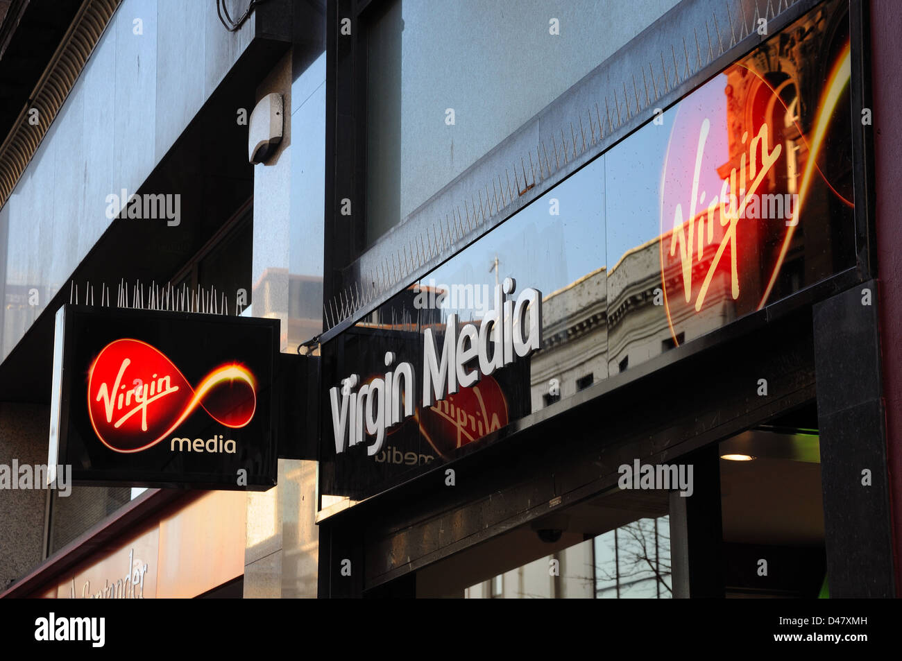 Virgin media hi-res stock photography and images - Alamy