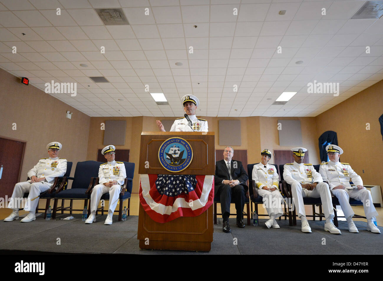 Admiral Jonathan Greenert, the Chief of Naval Operations (CNO ...