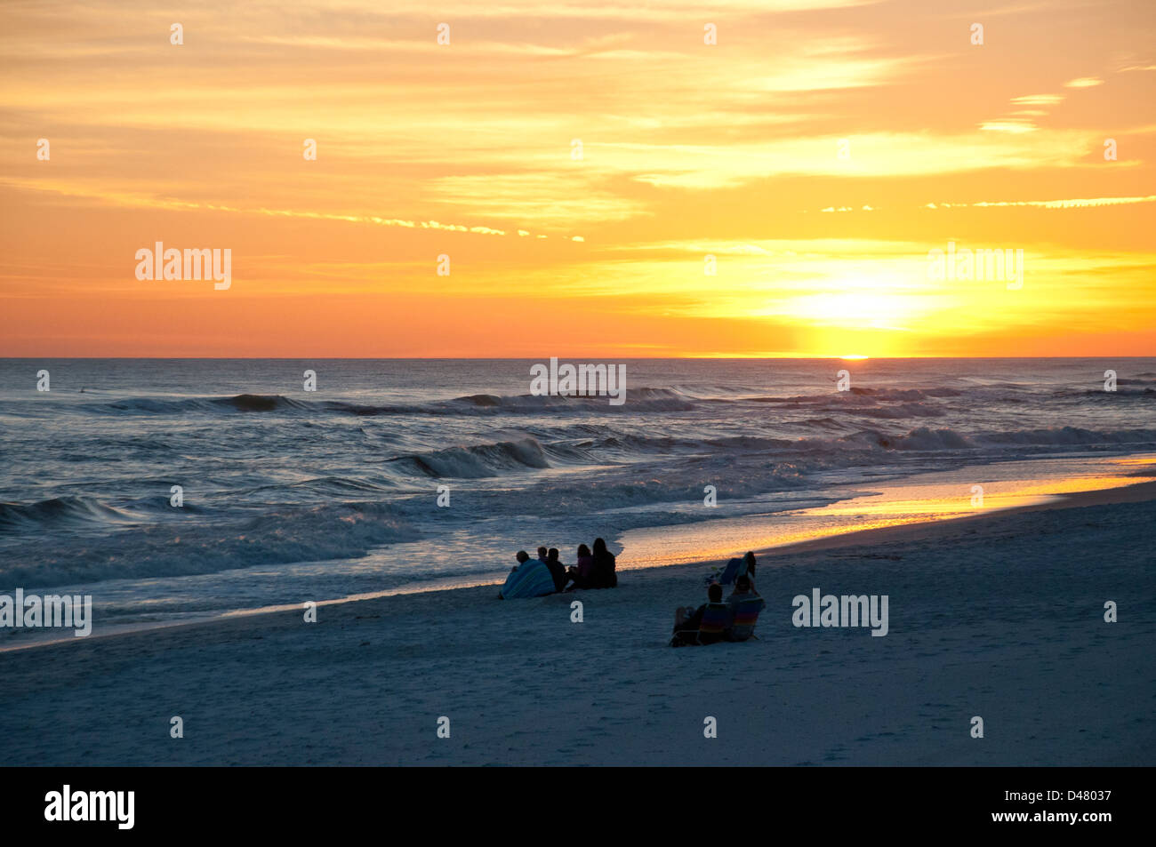 Viewing of sunset hi-res stock photography and images - Alamy