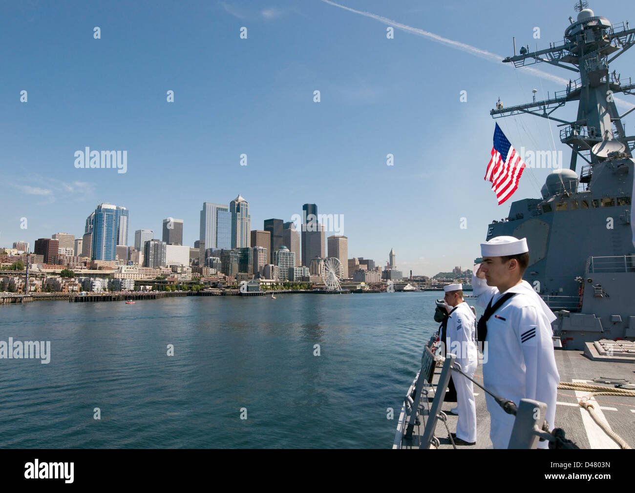 Seafair parade hi-res stock photography and images - Alamy