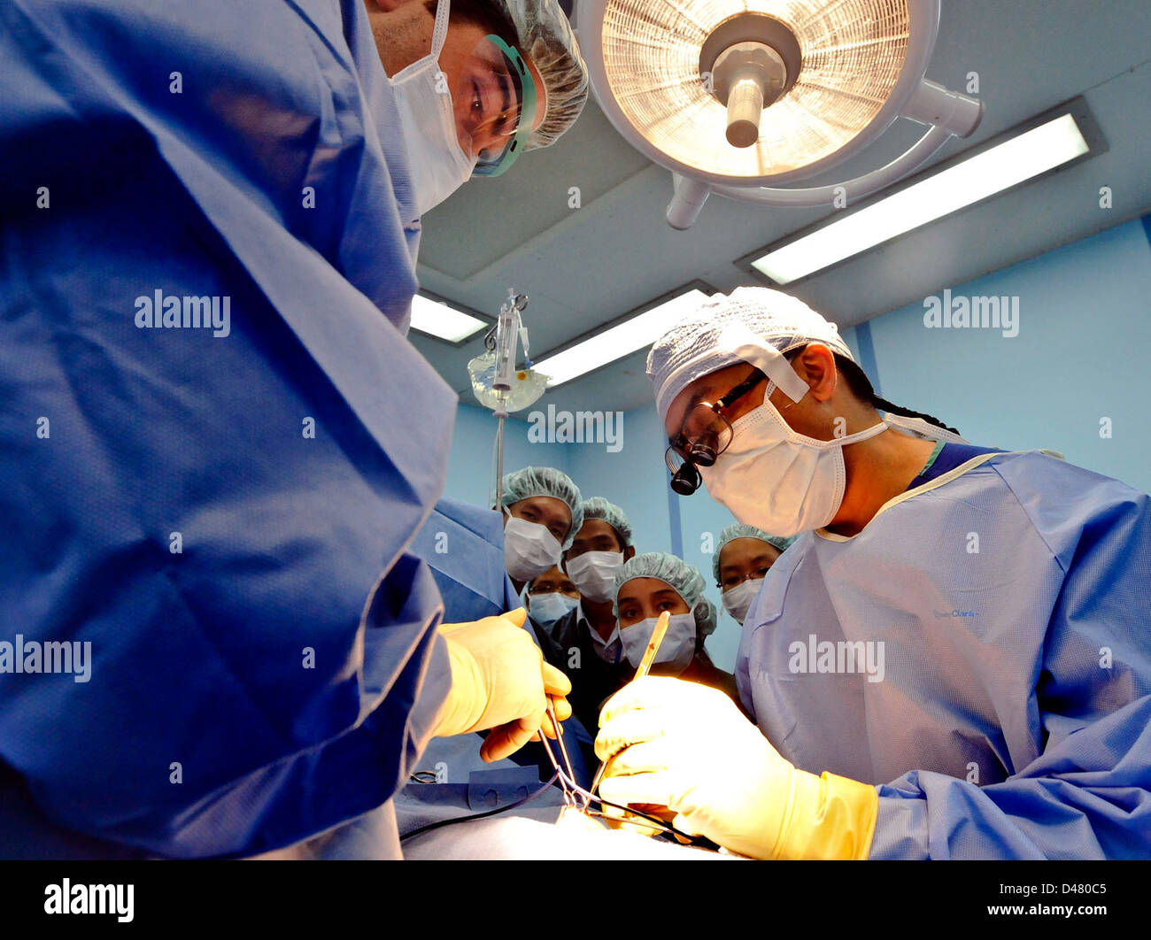 Us Navy Doctor Surgery High Resolution Stock Photography and Images - Alamy