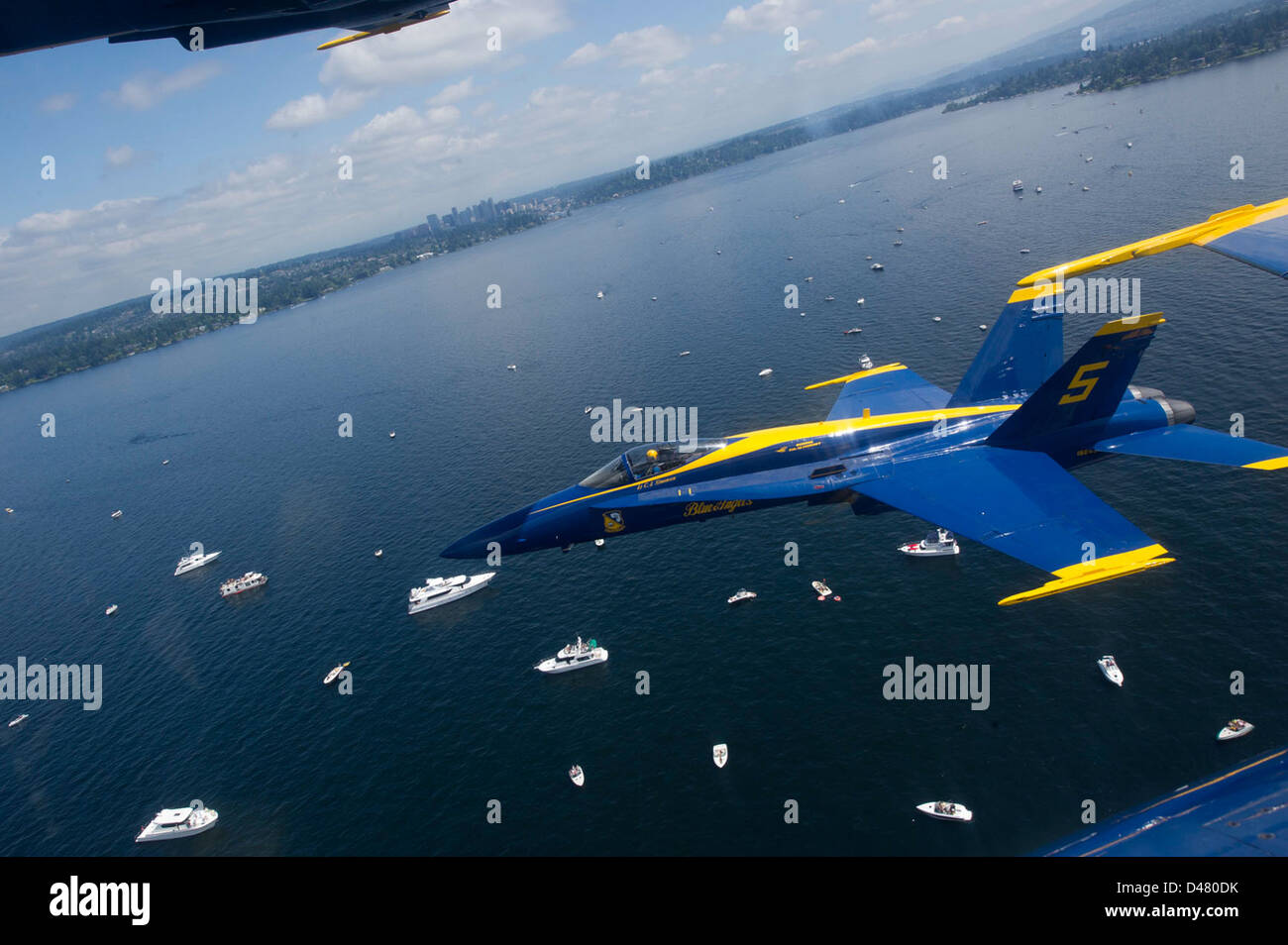 Navy blue angels seattle hi-res stock photography and images - Alamy