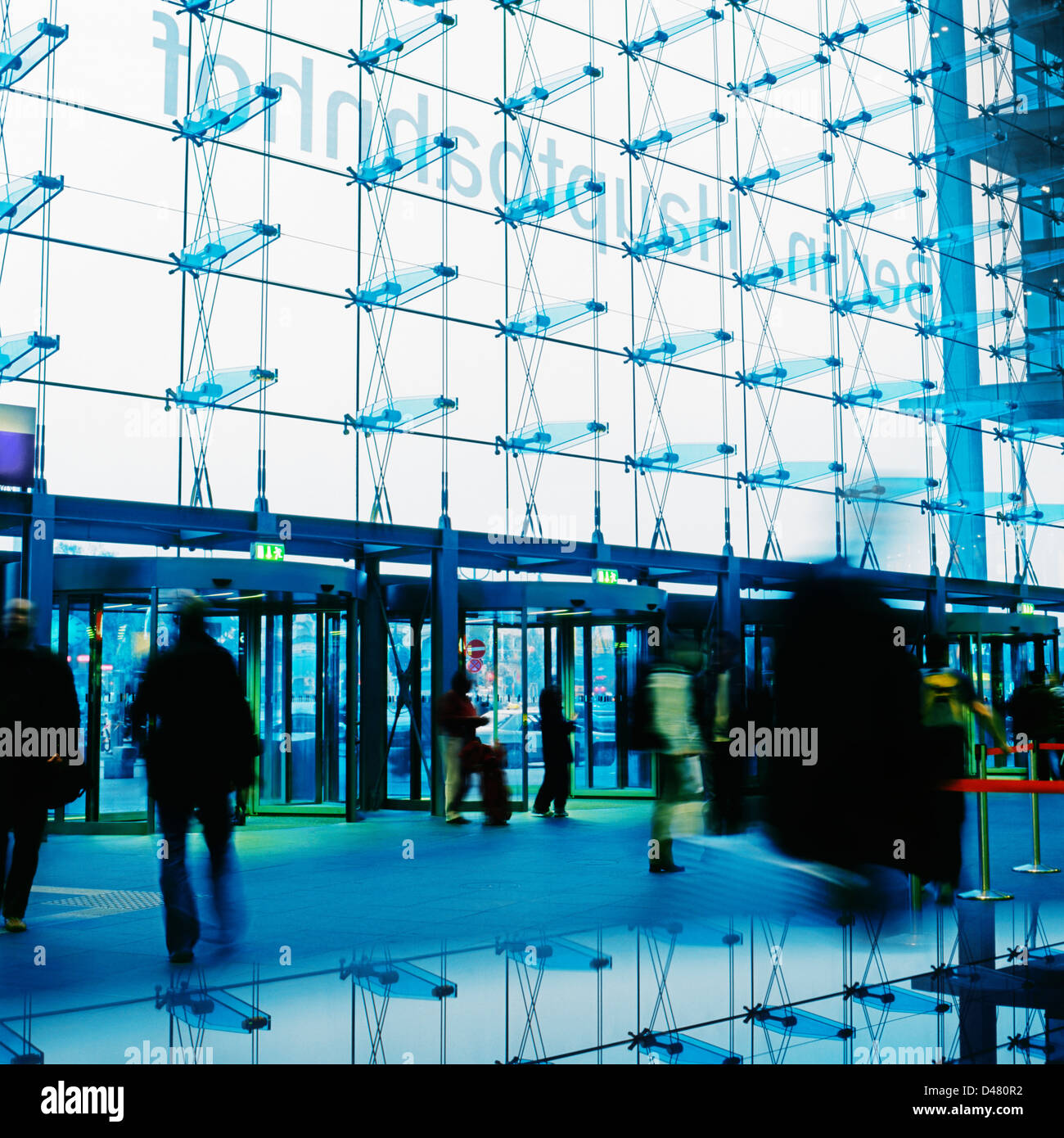 Berlin Hauptbahnhof (Train Central Station Stock Photo - Alamy
