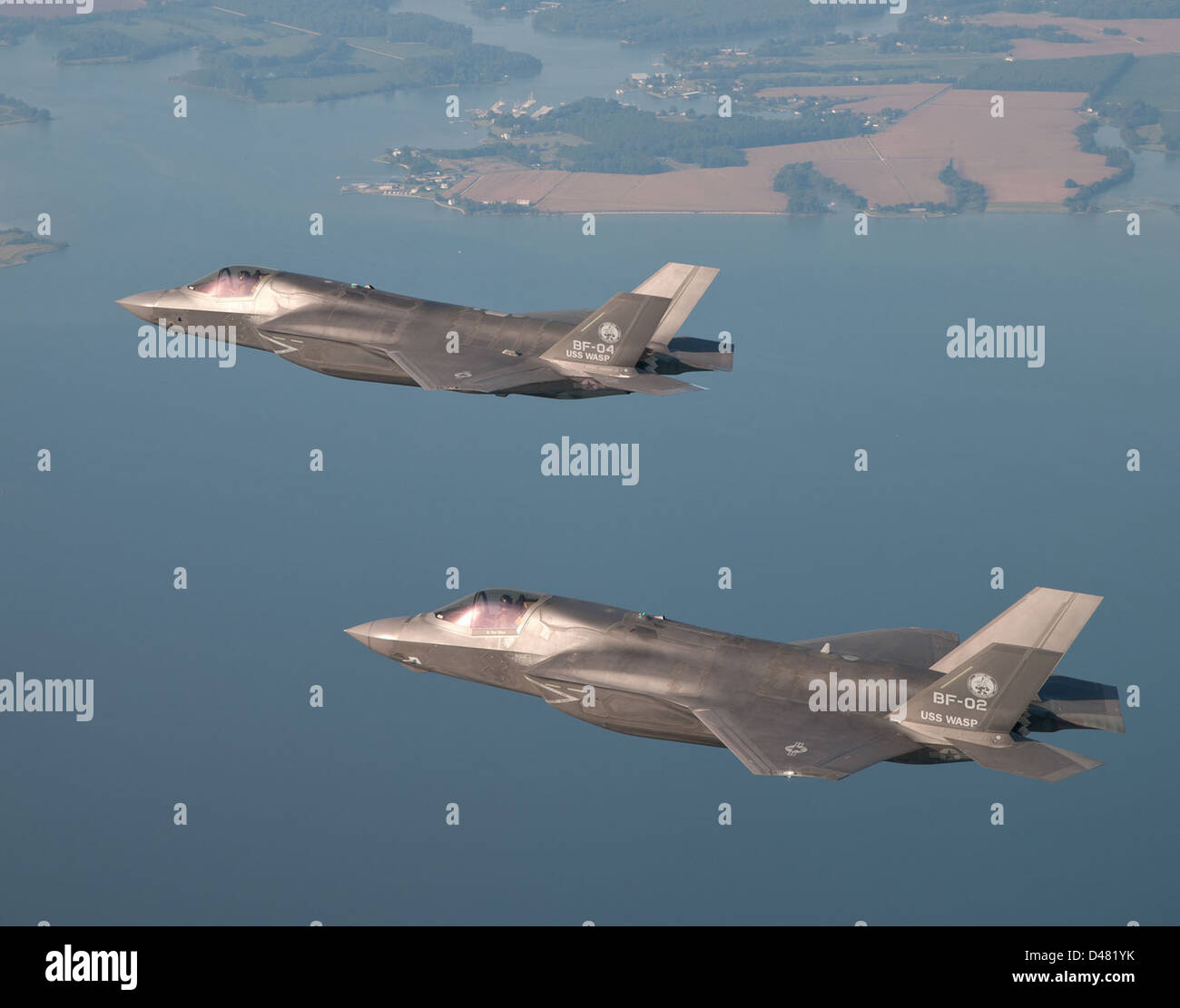 F-35B Joint Strike Fighters perform a coordinated flight in formation ...