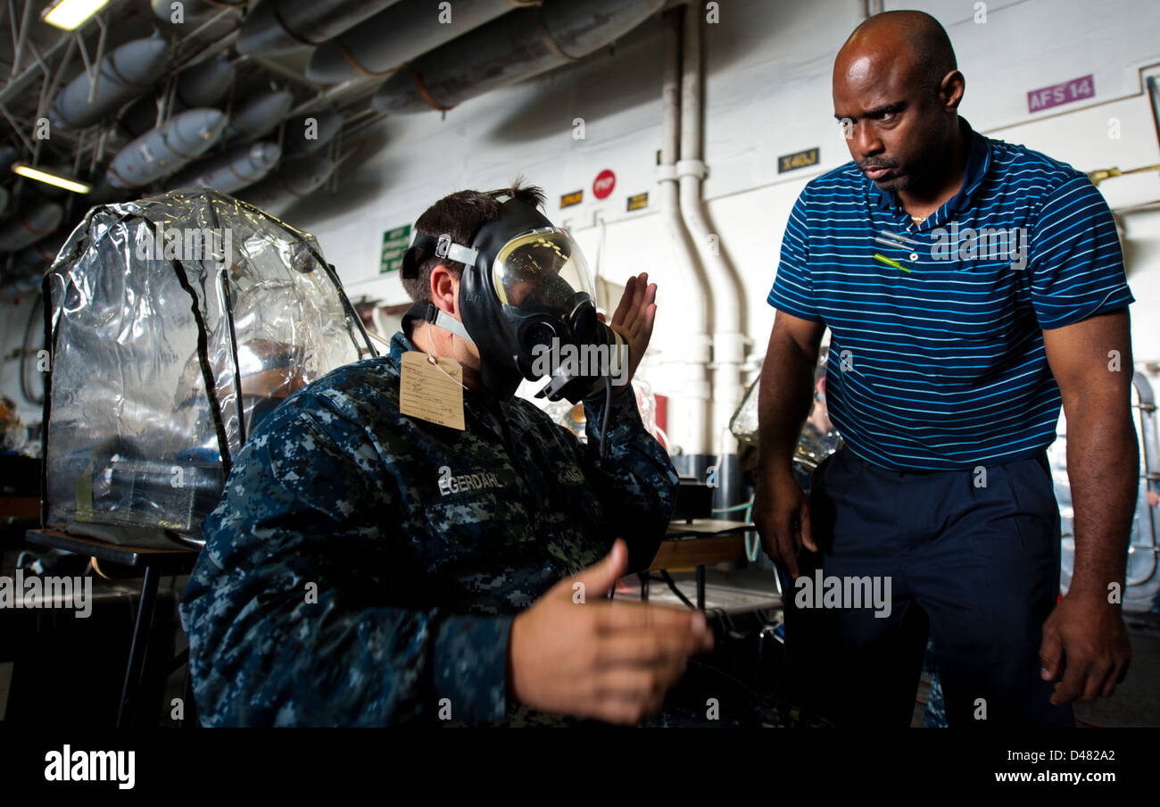 Navy sailor uniform part hi-res stock photography and images - Alamy