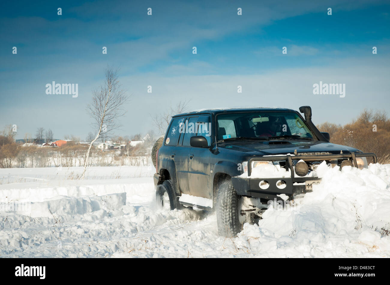 Nissan patrol offroad hi-res stock photography and images - Alamy