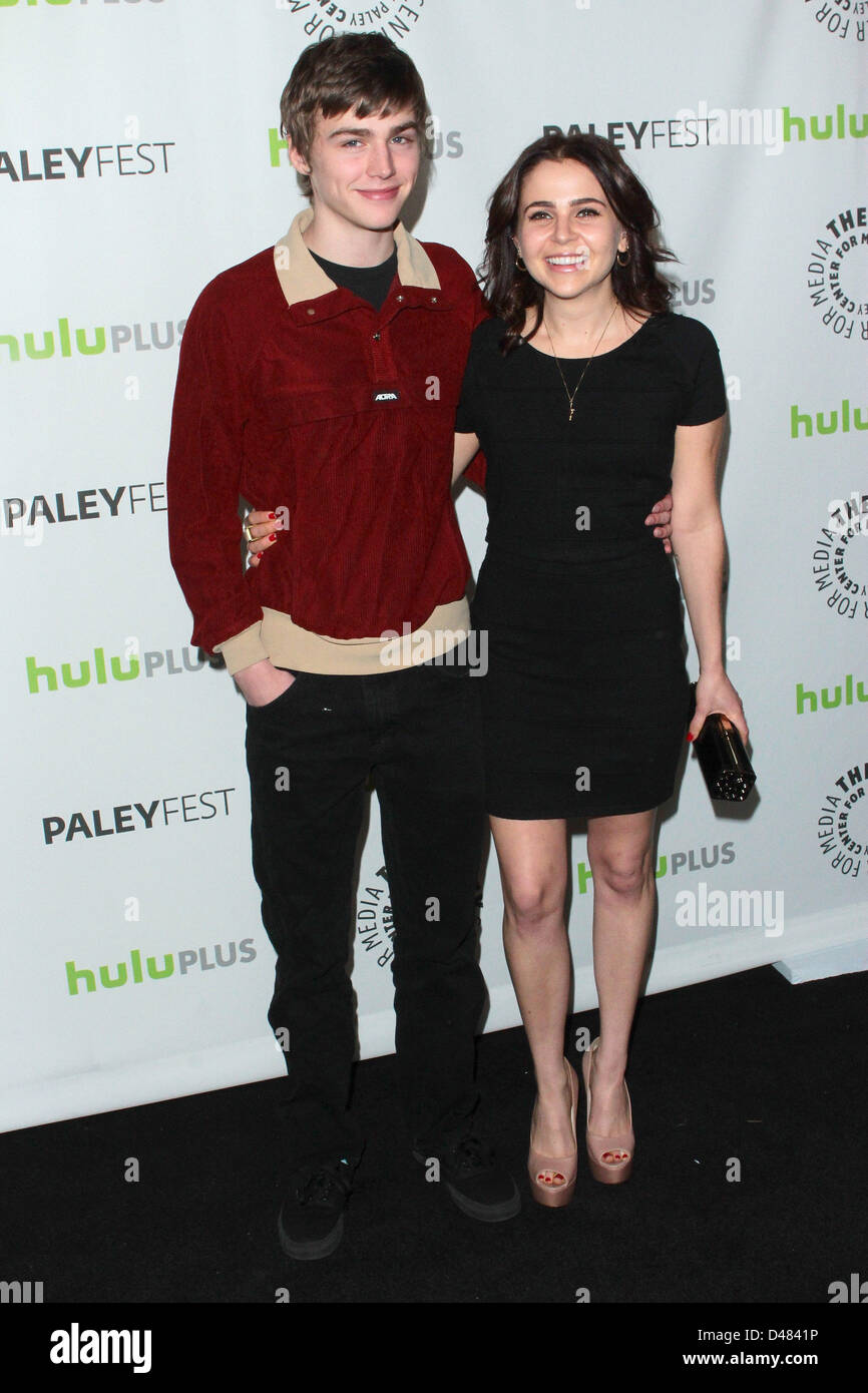 Miles heizer and mae whitman hi-res stock photography and images - Alamy