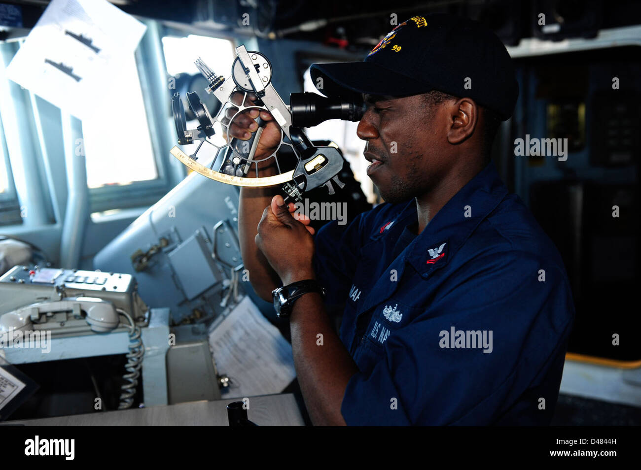 Sailor with sextant hi-res stock photography and images - Alamy