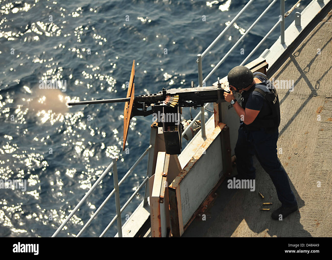 U s navy sailor expeditionary hi-res stock photography and images - Alamy