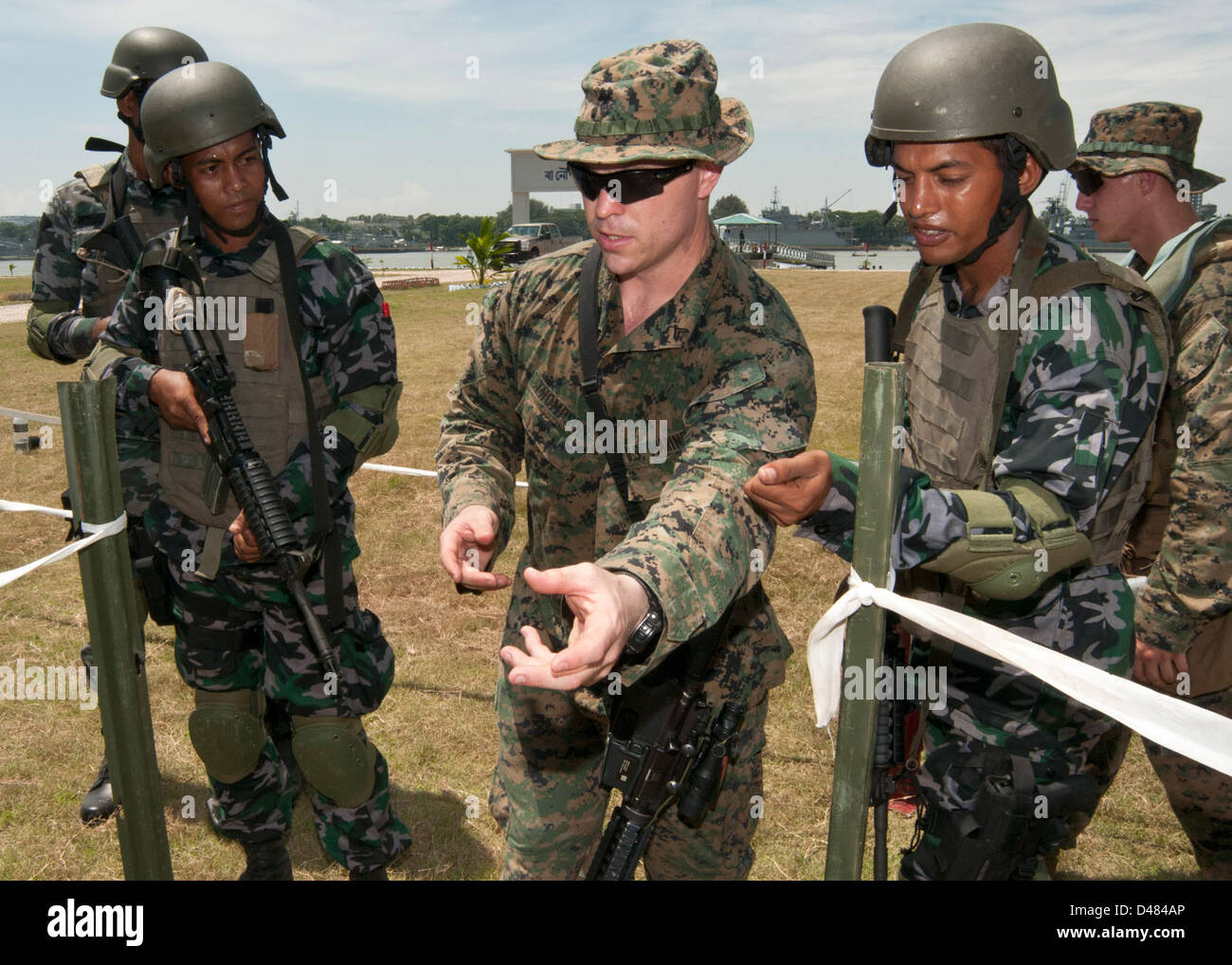 Bangladesh navy sailor hi-res stock photography and images - Alamy
