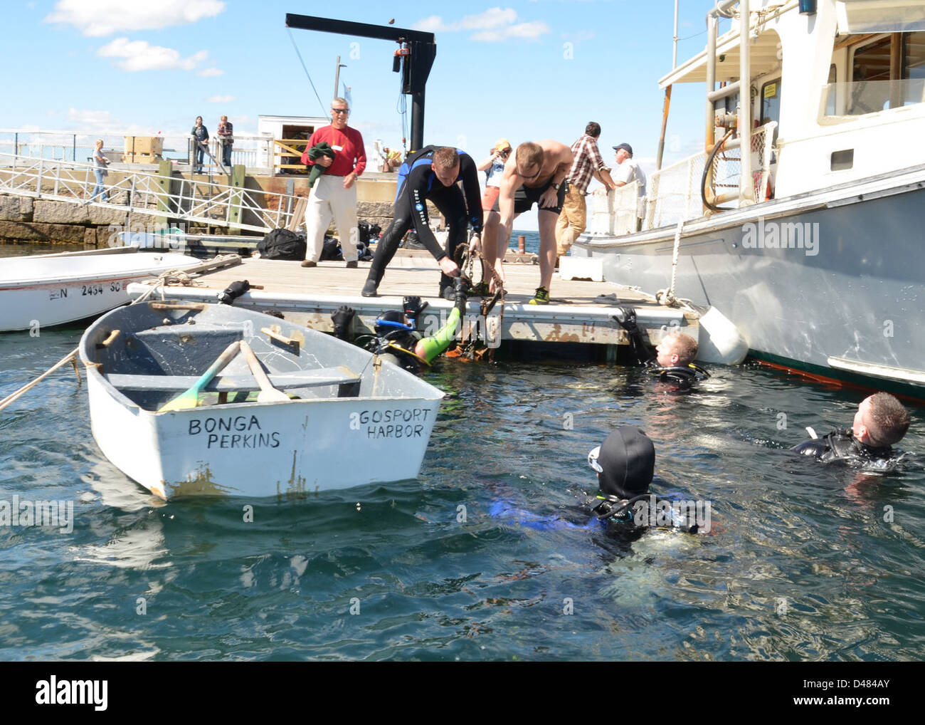 Navy divers conduct harbor cleaning operations around Star Island, New ...