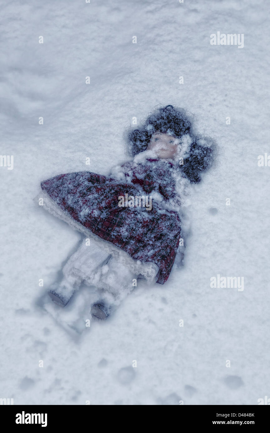 Doll in the winter hi-res stock photography and images - Alamy