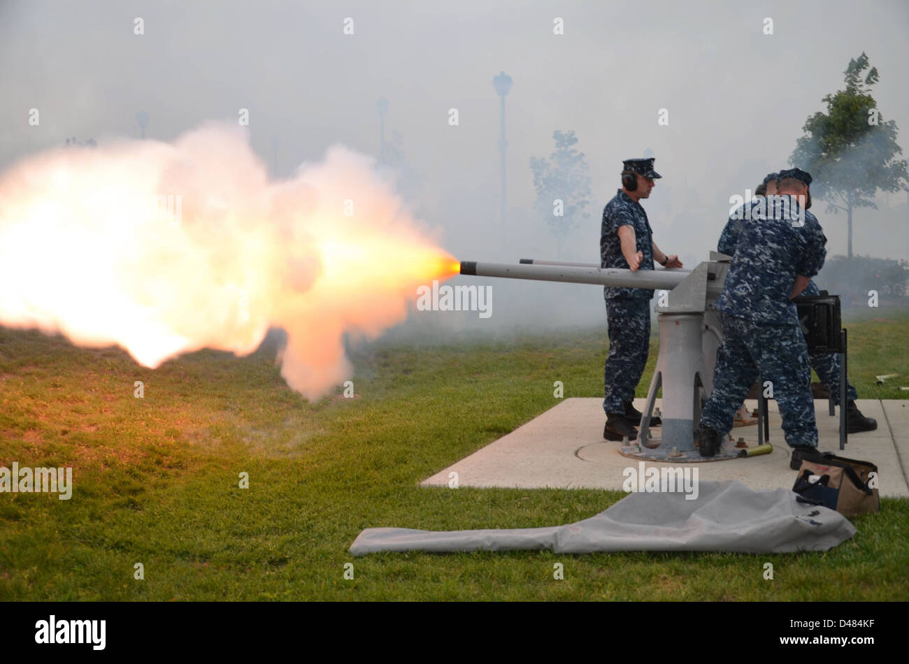 Navy boot camp graduation hi-res stock photography and images - Alamy
